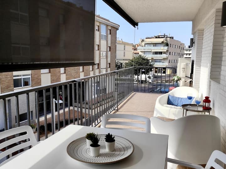 Appartement Complet Avec Terrasse Et Parking - Tosa de Mar