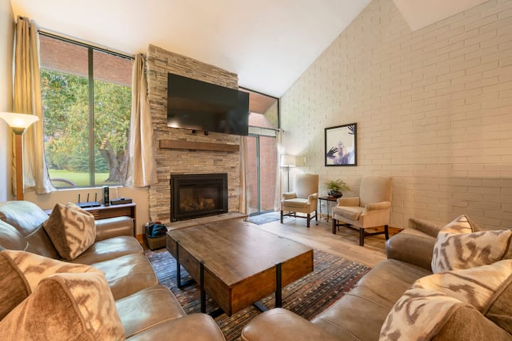 Walk To Park City Base-cozy, Warm 3br Mtn Retreat - Park City, UT