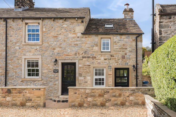 Rowan Tree Cottage, By Birch Stays - (New Home) - Burnsall