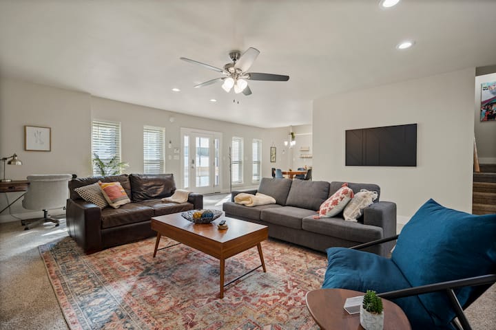 Turkey Mountain Bungalow By Tulsa Getaways - 塔爾薩