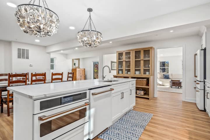 All Star Annapolis Retreat - Walk To Stadium - Arnold, MD