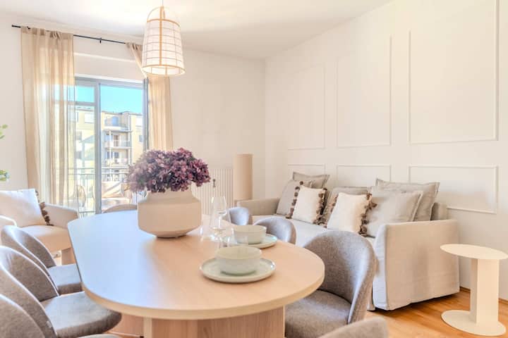 Hakuna Grand Eli Suite - City Center - Free Parkin - Graz