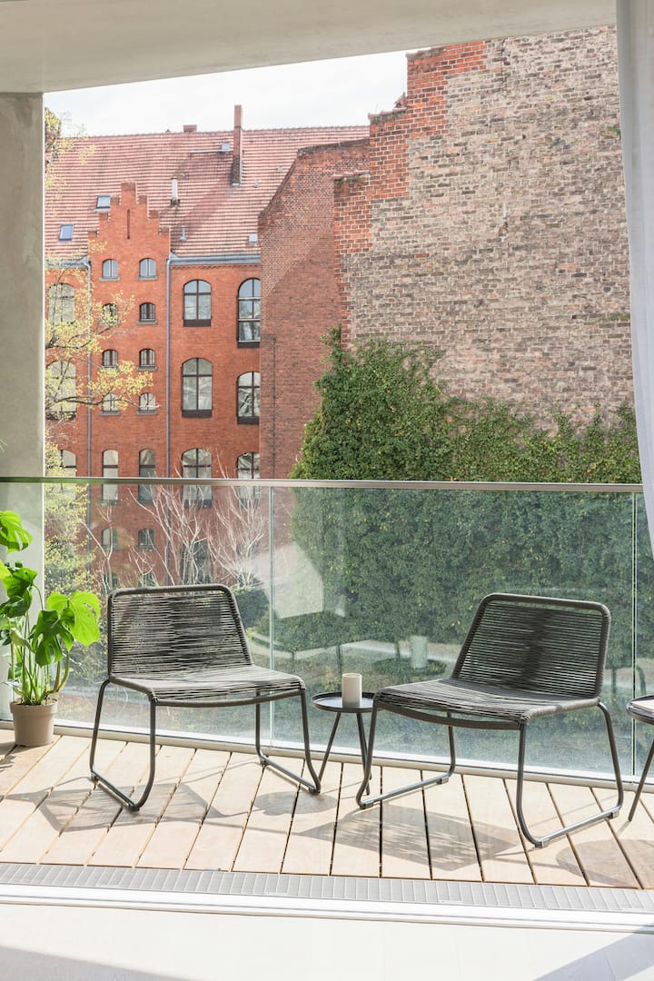 Modern 139 Qm Loft With Two Bedrooms - Berlin