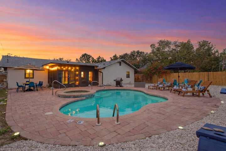 Heated Pool & Spa 8min To Beach, W/ Games, Theater - Clearwater Beach, FL