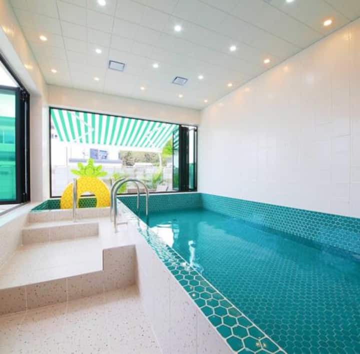 오롯한 쉼을 선물 객실, 치즈 - Gangneung-si