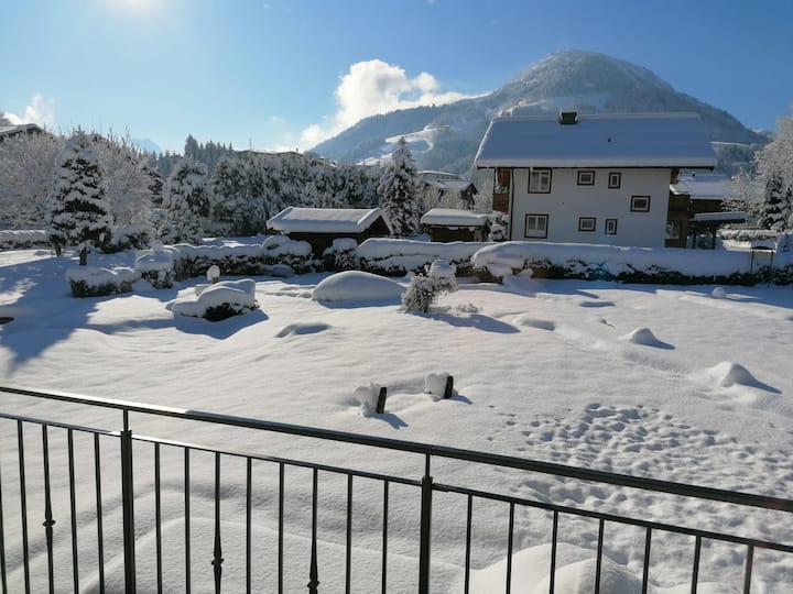 Maison Tyrolienne, à 450m Du Bus De Ski - Tyrol
