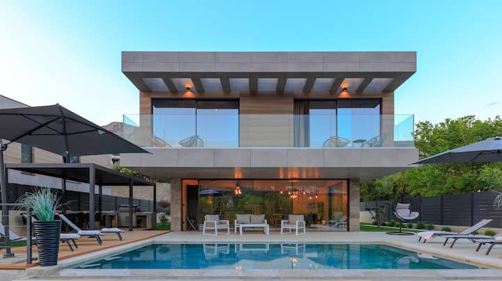 Luxury Villa Pearl 2 With Infinity Pool - Baška