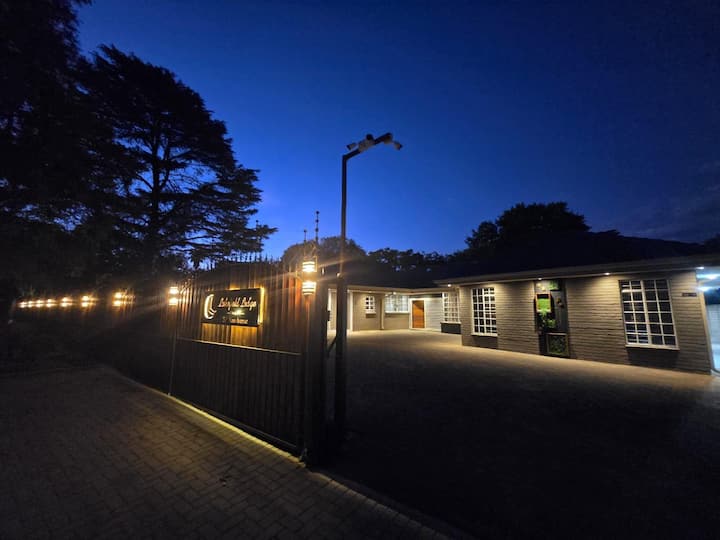 Premium Deluxe Suite - Benoni