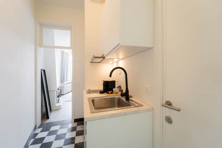 Charming City-center Apartment For 3 In Antwerp - Antwerp