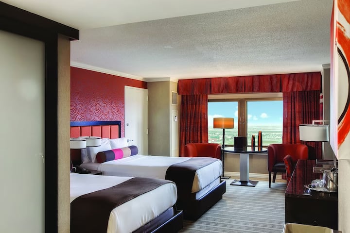 Double Bed Room, Golden Nugget, On-site Casino - Atlantic City, NJ