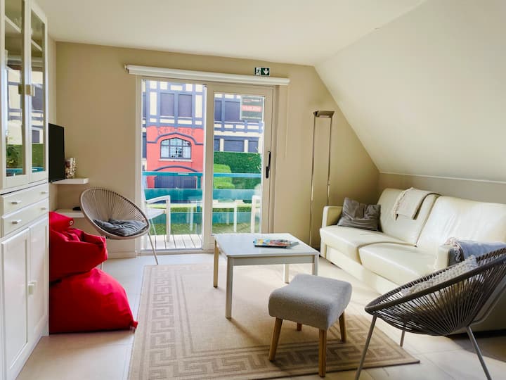 Chateau Petit Sable 0101 - De Haan