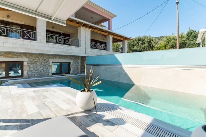 Villa Mourtos - Kavos
