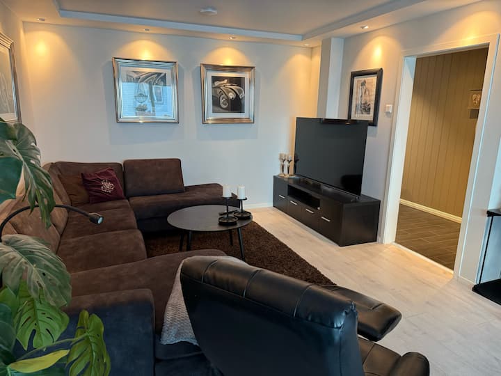 Cityscape Retreat - Central And Modern Apartment - Tromsø