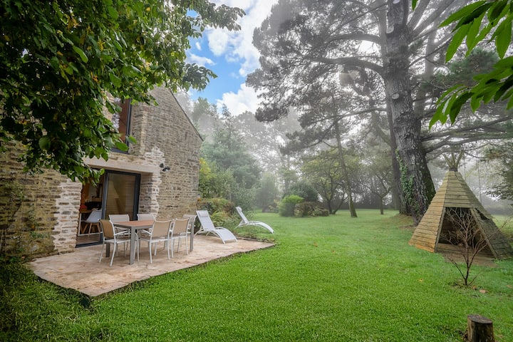 Gîte Marguerite - Maison Avec Jardin De 3500m2 - Pluvigner