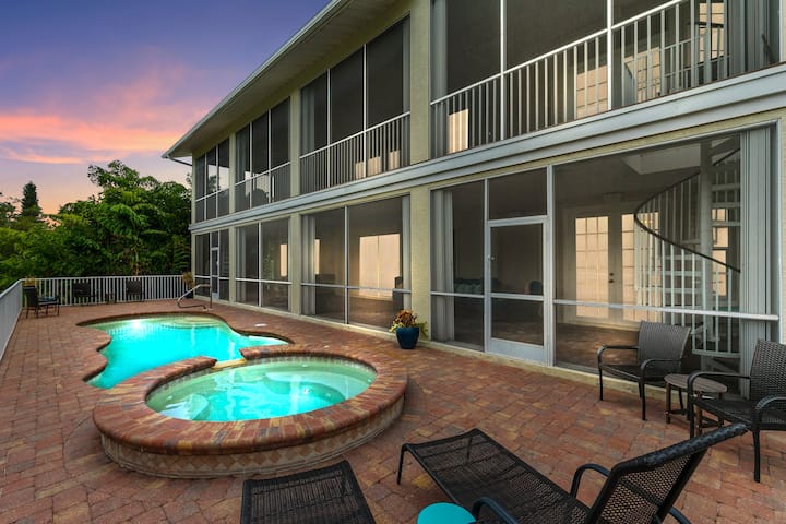 Heated Pool And Spa Included Sheffield On The Bay - Marco Island, FL