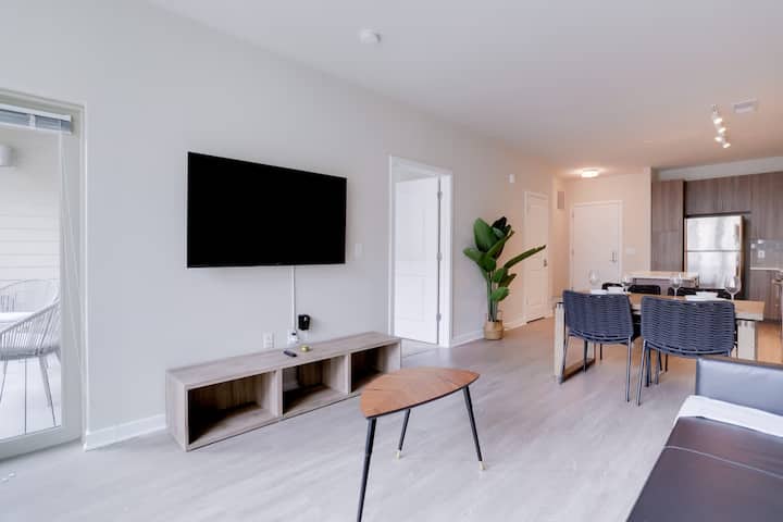 Chic Escape In Heart Of Alexandria - Alexandria, VA