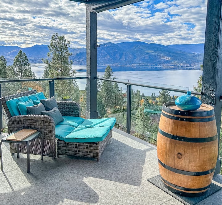 Naramata Hillside Luxe Retreat - 納拉馬塔