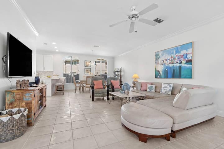 Sea Albert-walk To Beach-pets Welcome-close2shops - Destin, FL