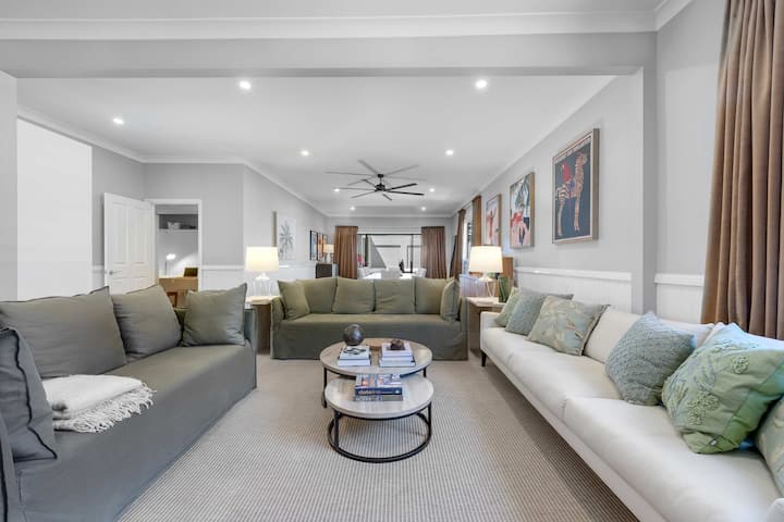 Dalton Cottage - Charm & Convenience - Orange