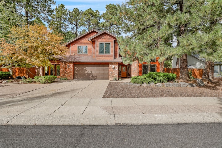 Eagles Landing | Large Home & Casita | Location! - Flagstaff, AZ