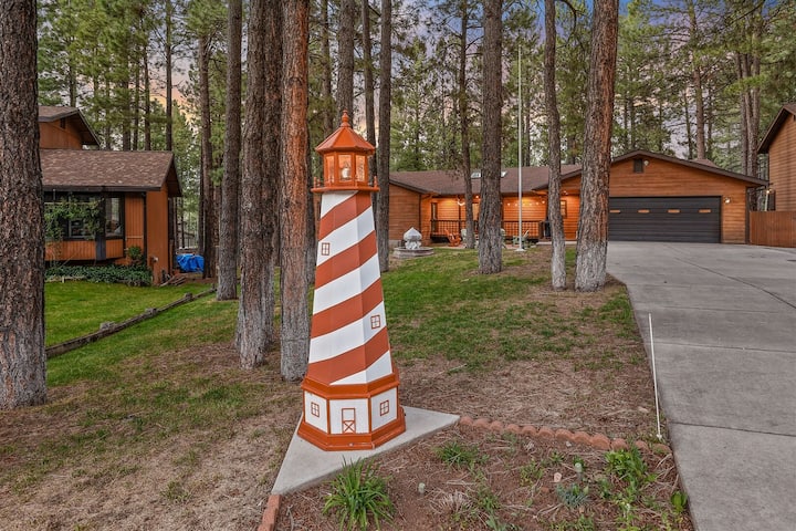 Pristine Cabin On Wooded Lot. Fantastic Location! - Flagstaff, AZ