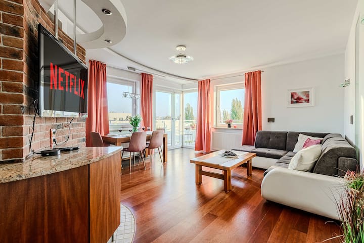 Lumina Apartment With Balcony Near Three Museums - Łódź