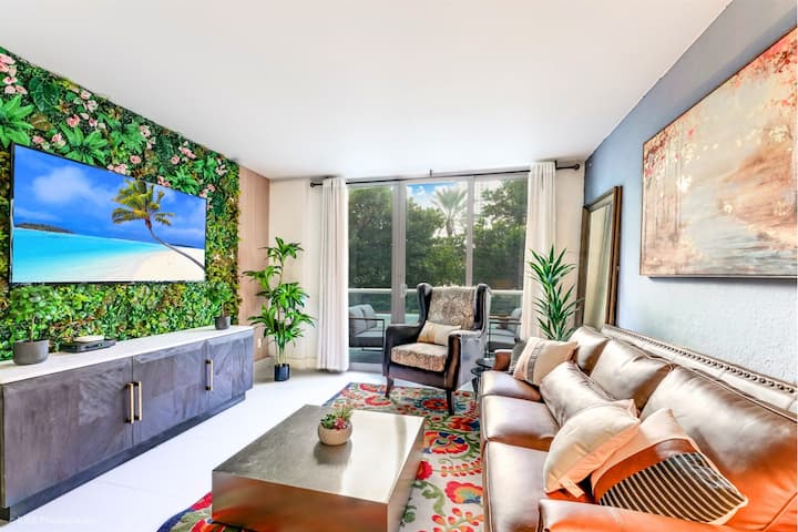Beachfront Oasis In Sunny Isles 3br, Pool & Tennis - Sunny Isles Beach