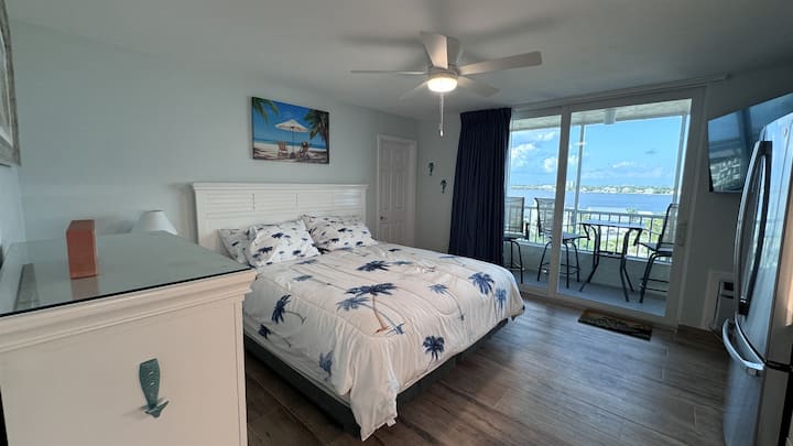 Casa Playa #604 - Palm Tree Place - Fort Myers Beach, FL