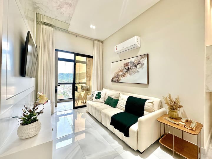 036c - Lindo Apartamento De 2 Dormitórios Em Bombas - Bombinhas