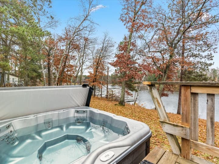 Cute Whitefish Cabin With Hot Tub - Crosslake, MN