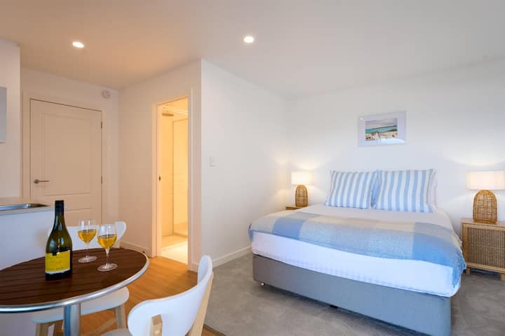 Bicheno Ocean Views Apt. 2 - Bicheno