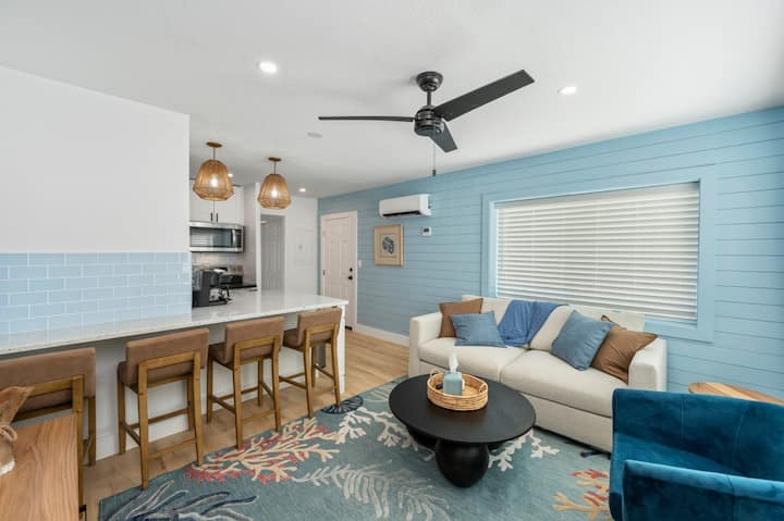 Beachfront Stay With Pool Access – Bluefish #2 - Okaloosa Island, FL
