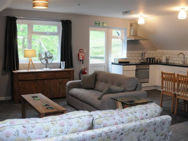 Classic Double With Partial Sea View - Lynton