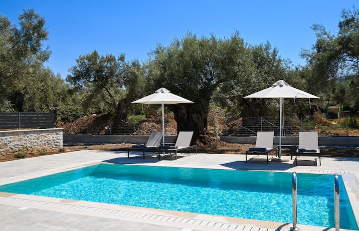 Cosy Halipoma-tilemahos Into Lefkada Town Close - Lefkada