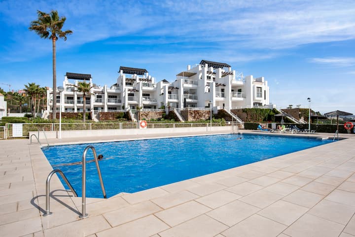 Apt In Casares Del Mar By Costarentals - Ref M50 - Casares
