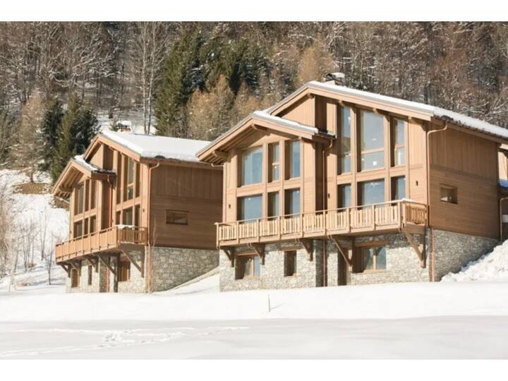 Praz-sur-arly | Sleeps 8 | Unending Charms - Megève