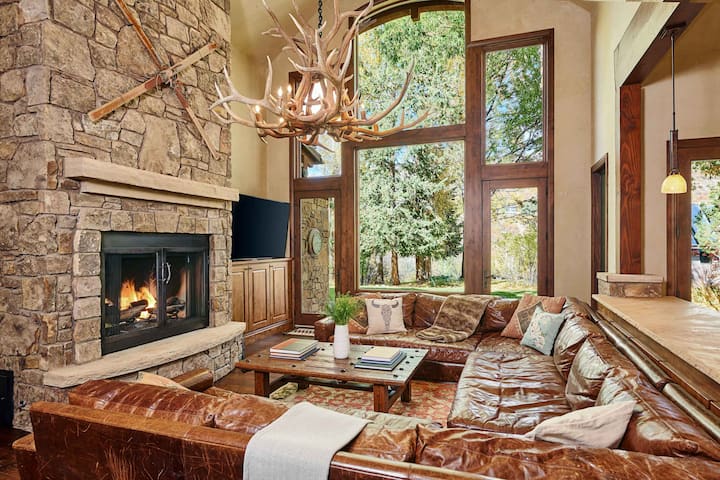 Luxury Townhome Near Rio Grande Trail - Aspen, CO