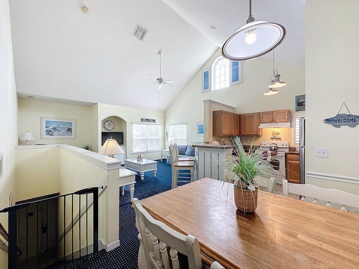 Two Bedroom Condo In Kissimmee Near Disney - Epcot, Lake Buena Vista