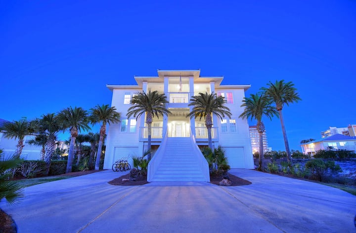 Beach Home With Private Pool And Free Tiki Cruise! - Destin, FL