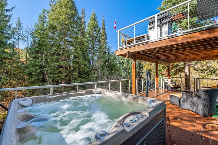 Mtn Solitude! New Hottub-views-wood Fireplace-deck - Steamboat Springs