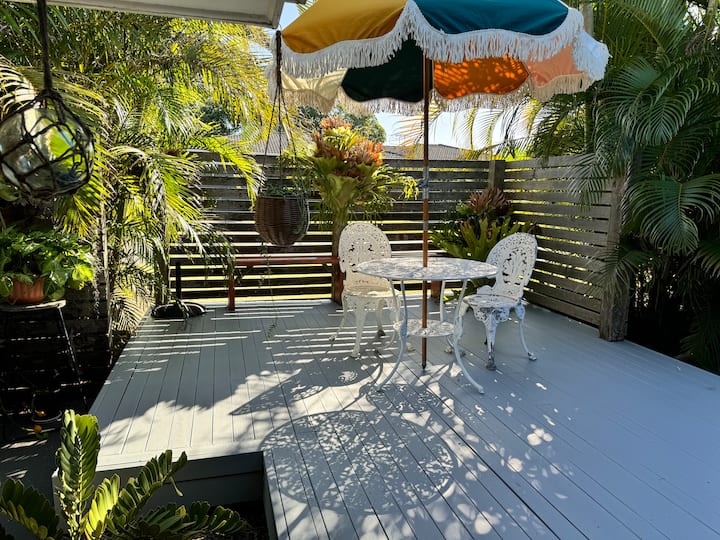Sand Bars - Spacious, Beach, Pets - Golden Beach