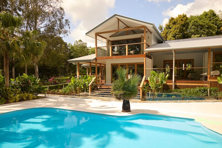 Oasis - Parkway Drive - Bangalow