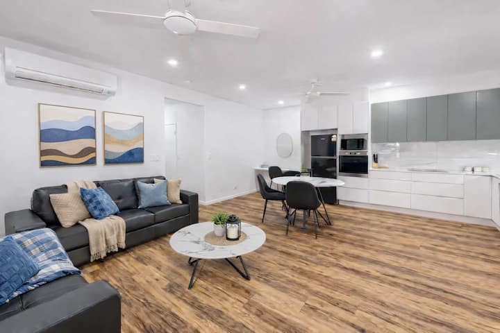 Windsor Charm - Unit One - Townsville