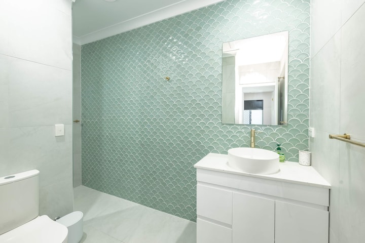 Windsor Charm 2 Bedroom Duplex In Hermit Park - Townsville