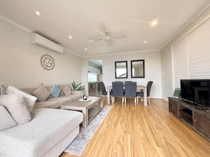 Coastal Breeze At Caves Beach Villas - Caves Beach