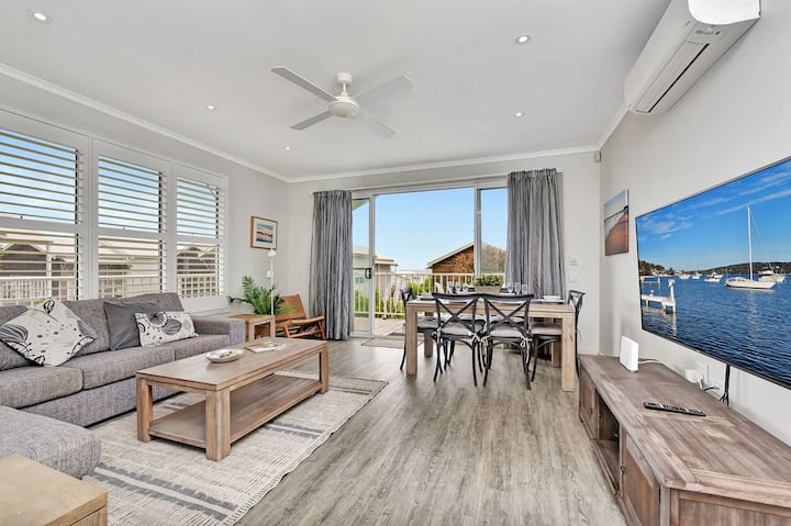 Azure Tides At Caves Beach Villas - Lake Macquarie