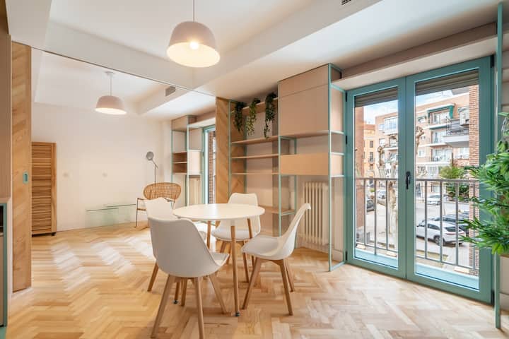 Flat For Temporary Rent In Malasaña - Madrid