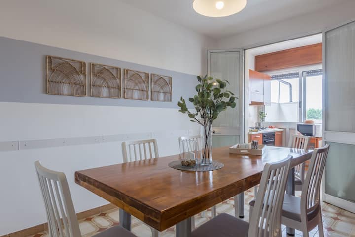 Casa Lya | Central Apartment, A/c, Outdoor Shower - Punta Prosciutto