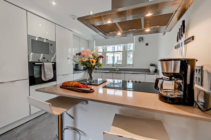 5 Bed In Sardis (Oc-m28337) - Saundersfoot