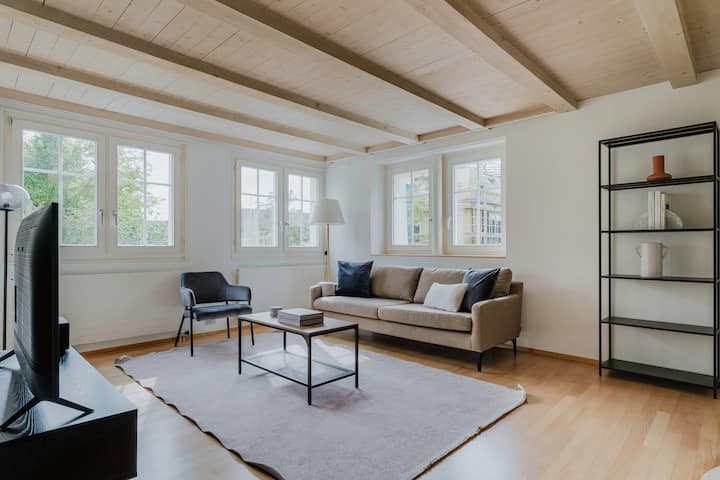 Blueground | Fluntern, Private W/d, Walk To Market - Zürich